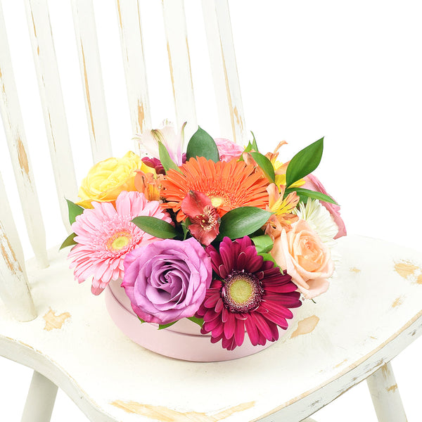 Celebrating Her Flower Gift – Boxed Floral Sets – America Blooms delivery